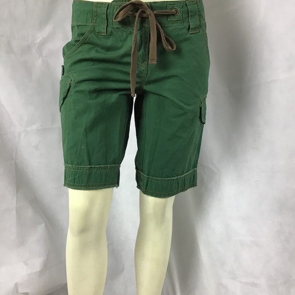 CAbi | Shorts | Cabi Shorts Size 4 Green 442 7 | Poshmark